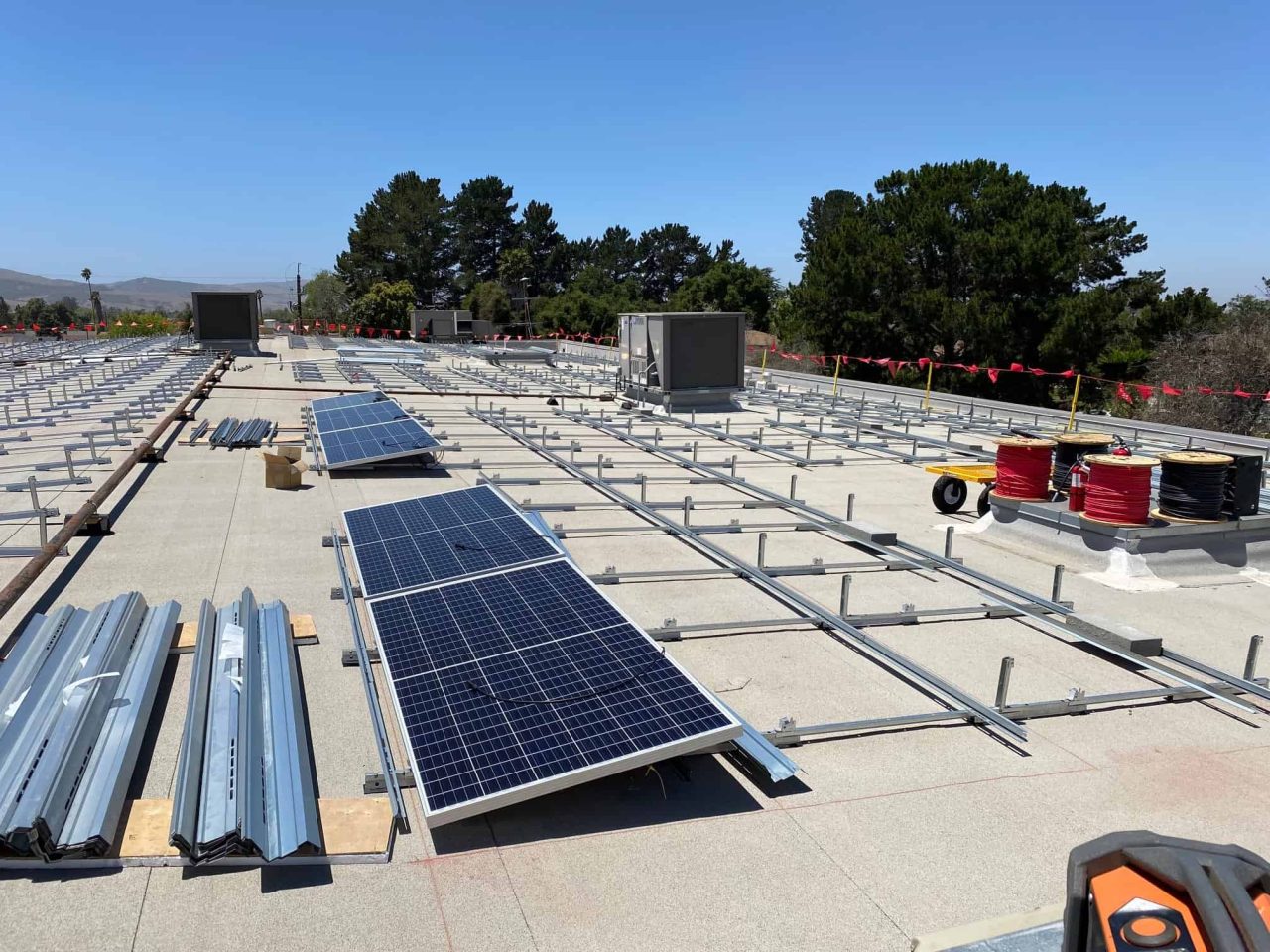 Top 5 Commercial Rooftop Solar Questions - King Energy